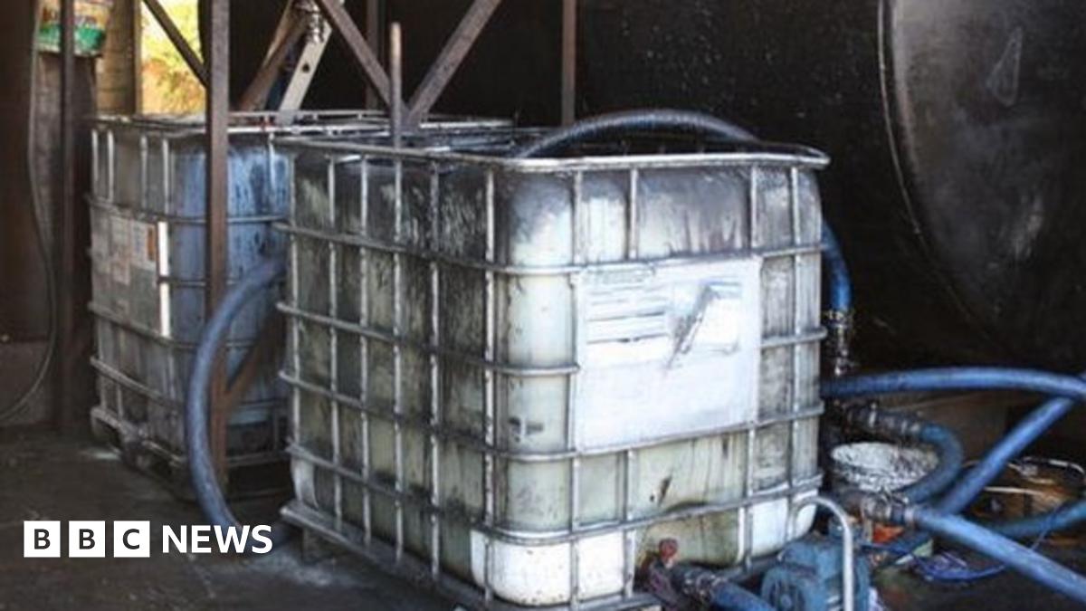 94,000 litres of sludge dumped in Northern Ireland in 2012 - BBC News