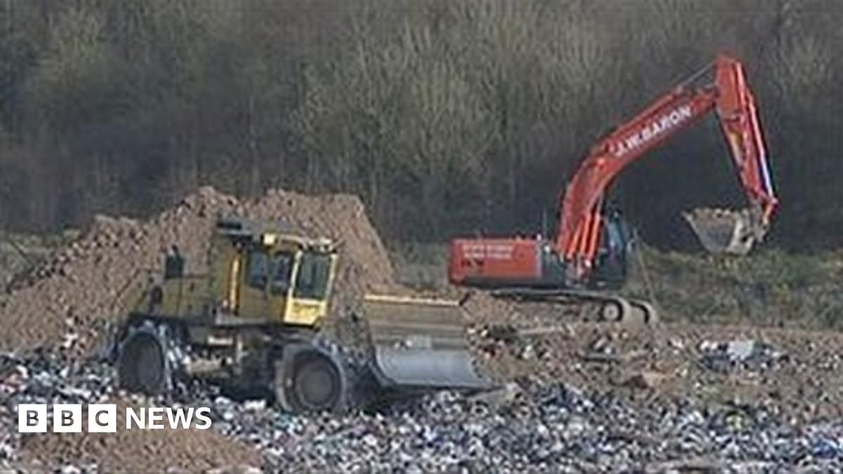 Anger over Connon Bridge landfill extension plan - BBC News