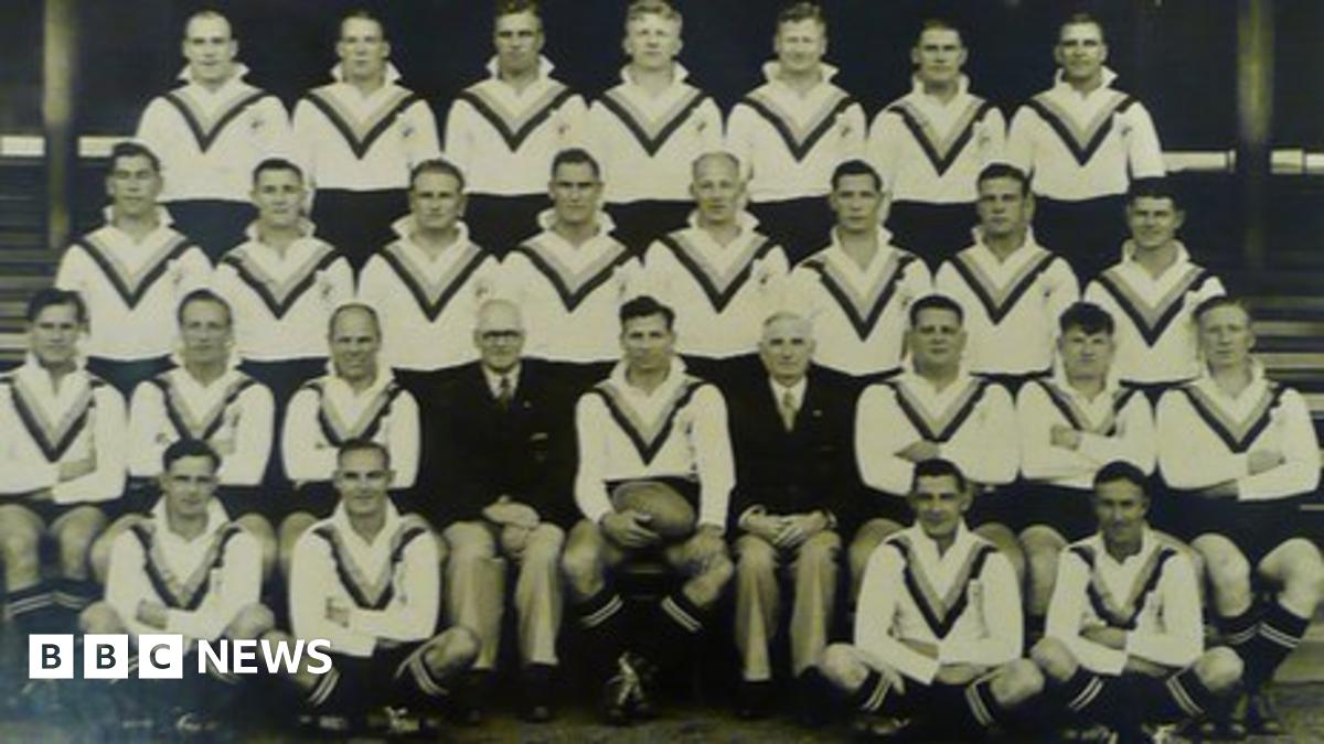 Joe Egan: Last of rugby league's Indomitables - BBC News