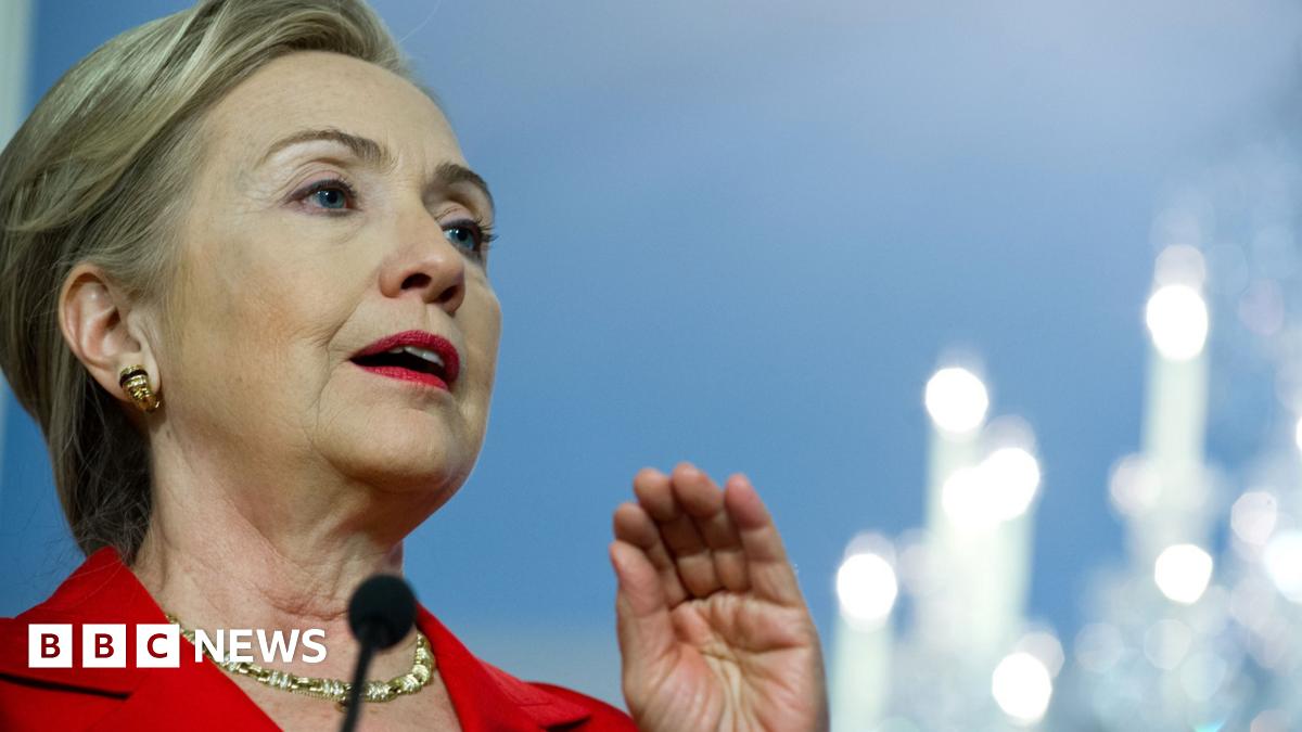 US Secretary Hillary Clinton arrives in Dublin ahead of Belfast visit ...