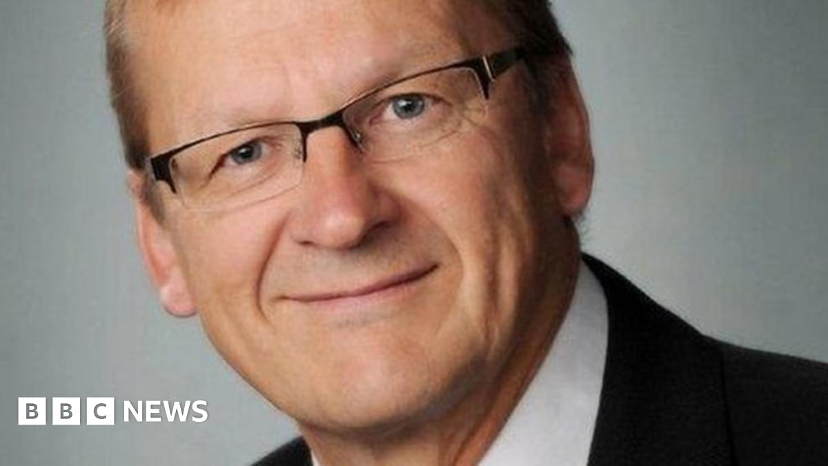 Texting SMS pioneer Matti Makkonen twenty years on - BBC News