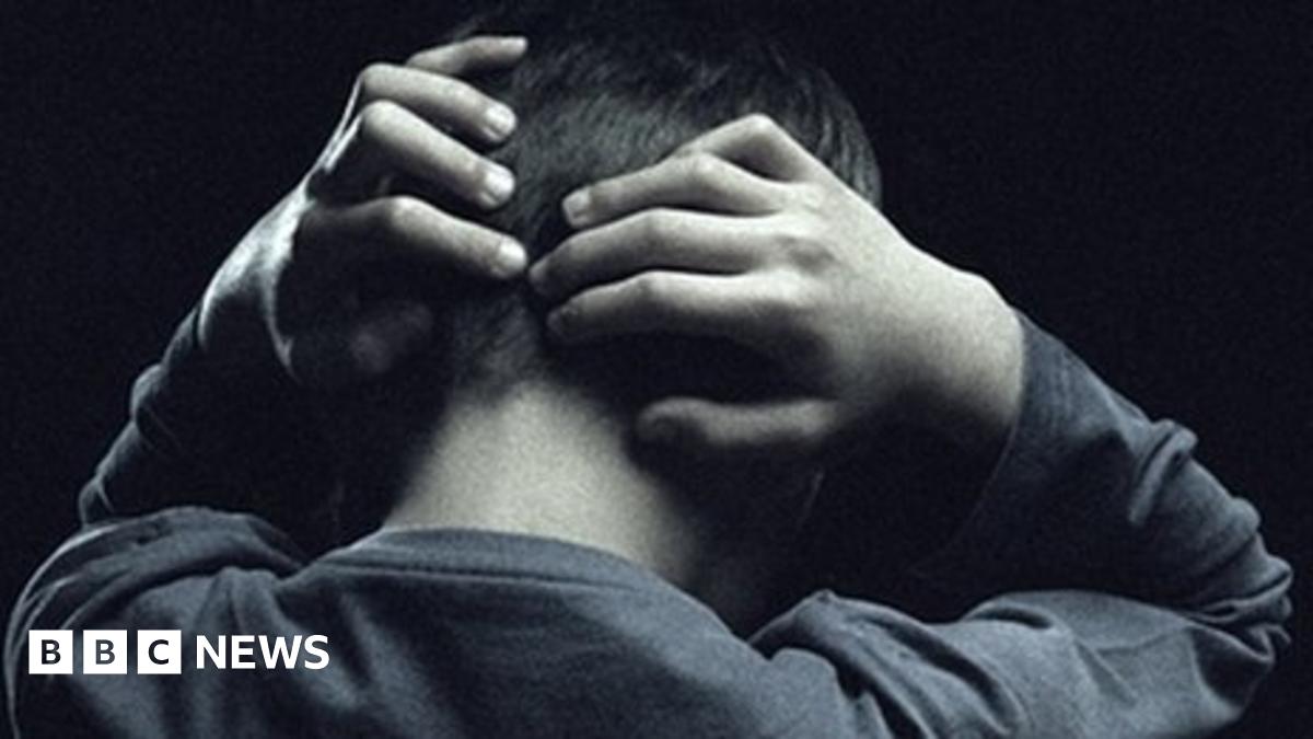 Self-harm calls to ChildLine show biggest increase - BBC News