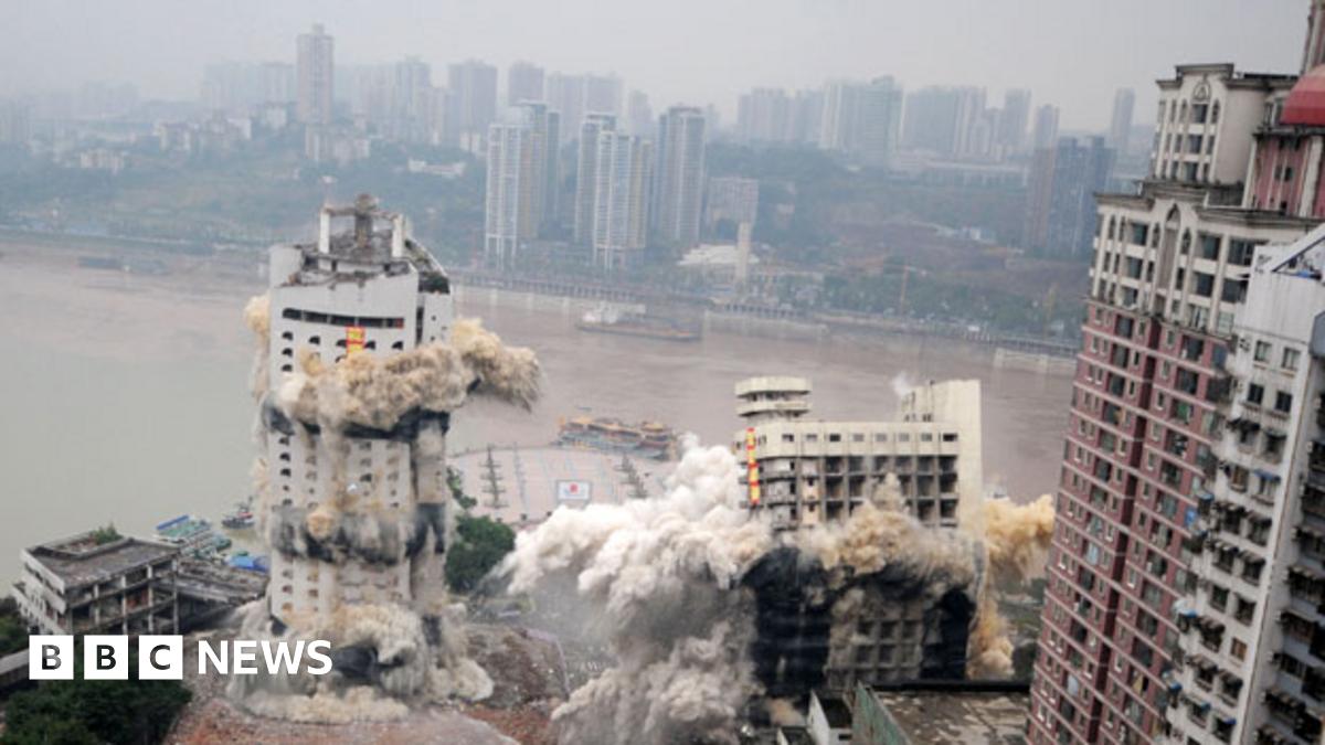How do you demolish a skyscraper? - BBC News