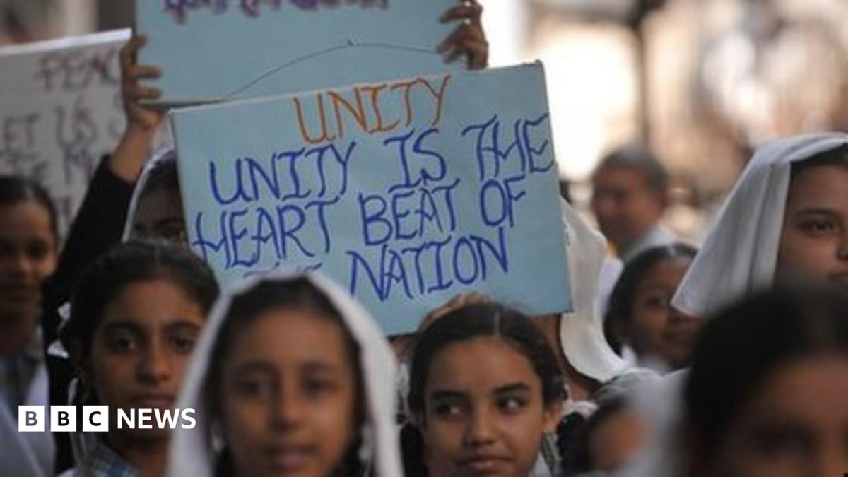Viewpoint: How India moved on from Ayodhya - BBC News
