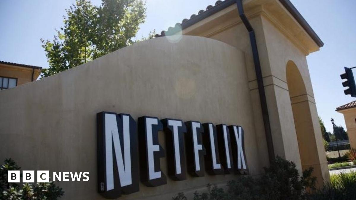 Netflix rebuked for Facebook post - BBC News