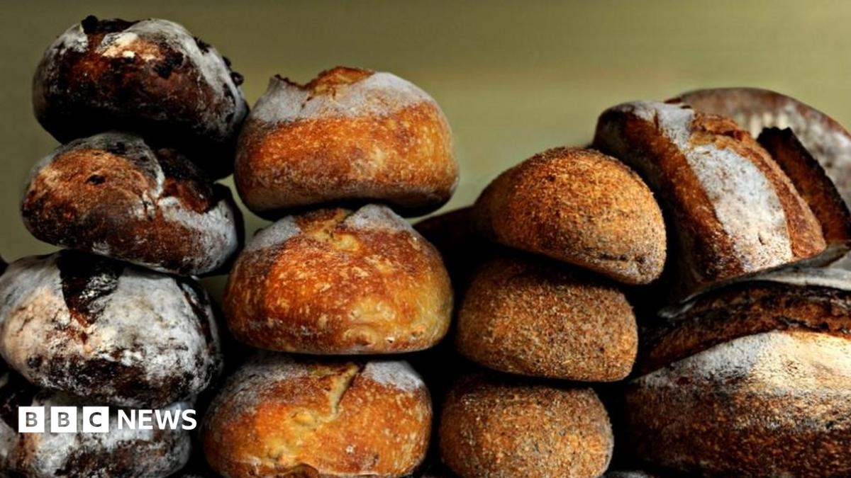 A tale of two breads - BBC News