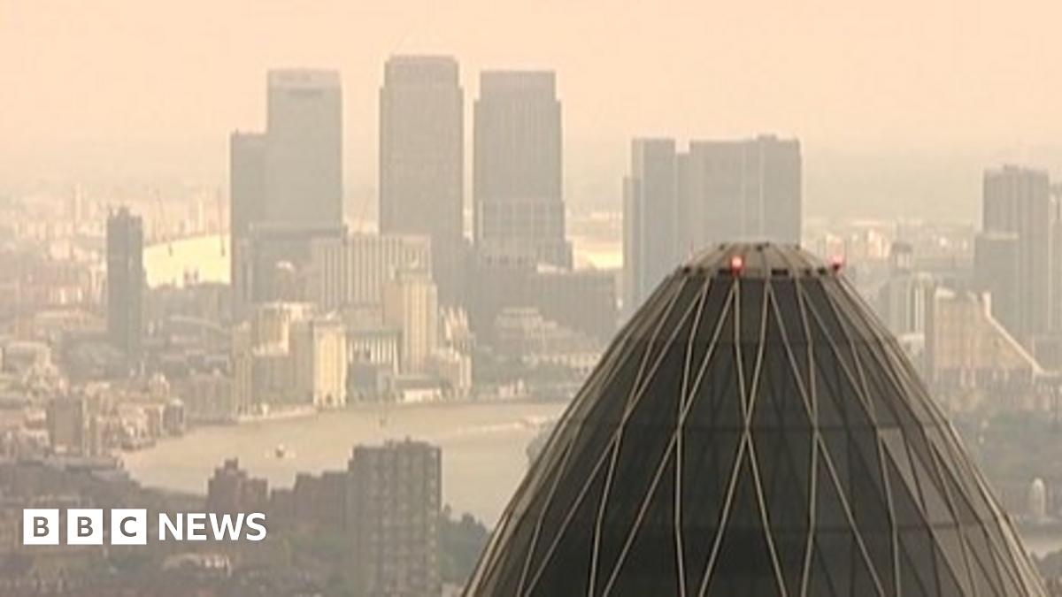 'Up to 9% of deaths in London caused by air pollution' - BBC News
