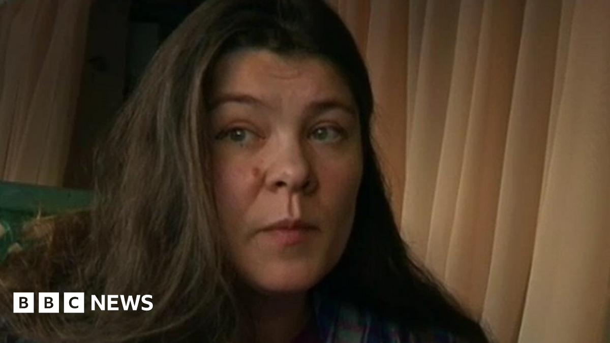 Kidnapped Ukrainian reporter escapes from Syrian rebels - BBC News