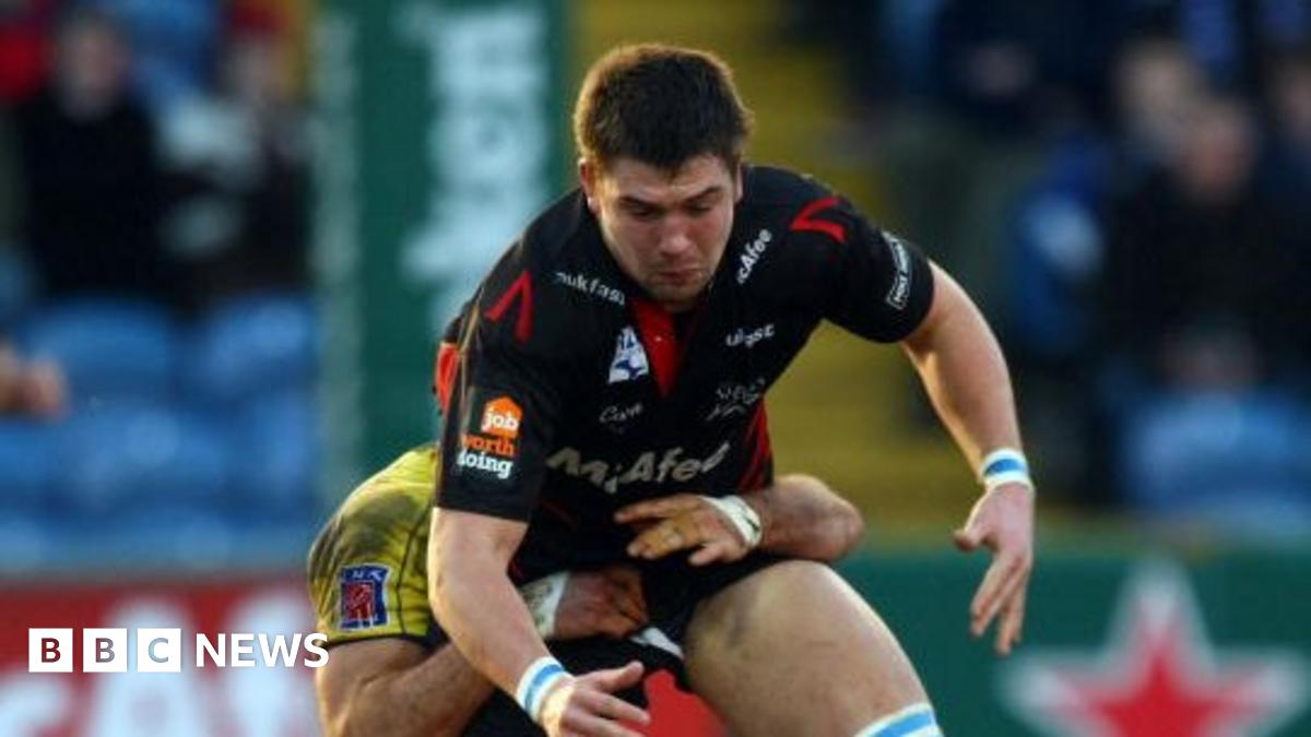 Former Sale Sharks rugby player David Tait dies in fall - BBC News