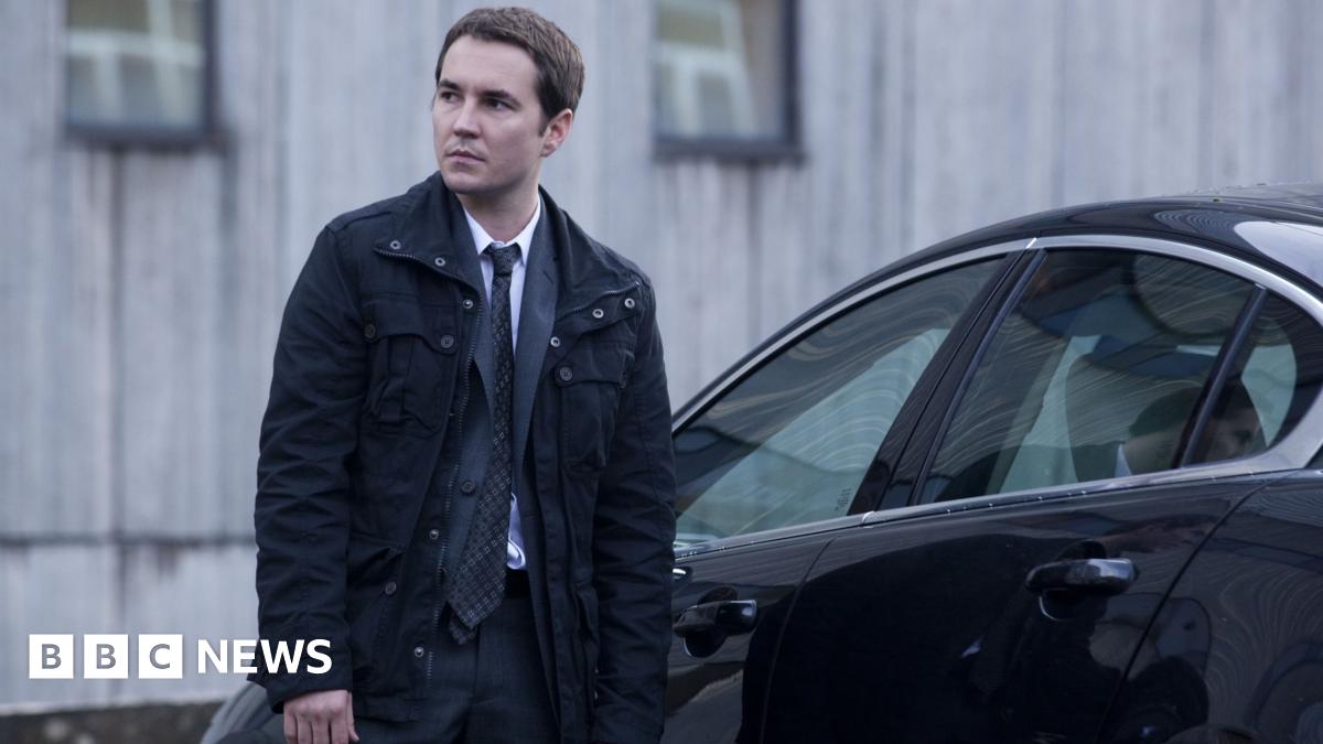 BBC police dramas breach Ofcom rules - BBC News