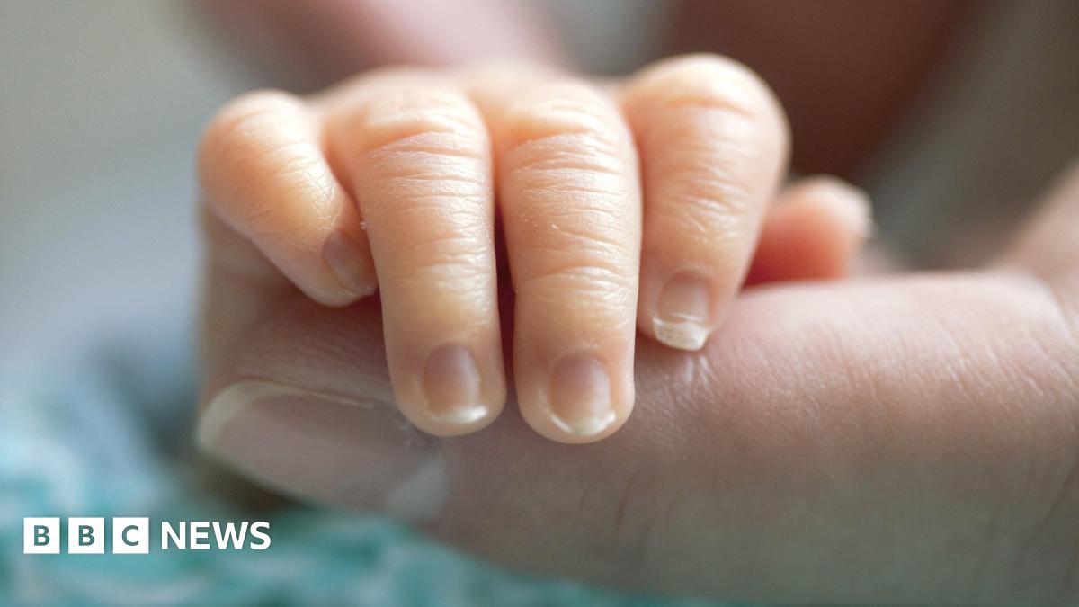 Shortage of critical care paediatric beds, doctors warn - BBC News