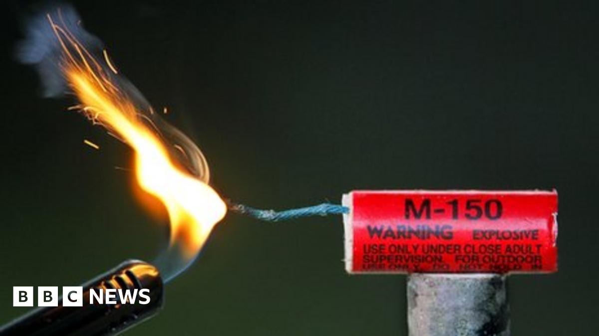 Firework injuries 'lowest on record' in Northern Ireland - BBC News