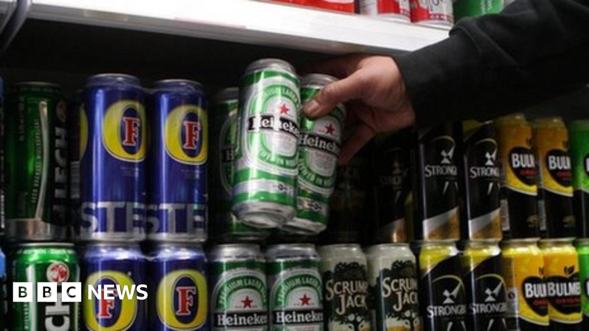 Half of arrests on the Isle of Man are alcohol related - BBC News