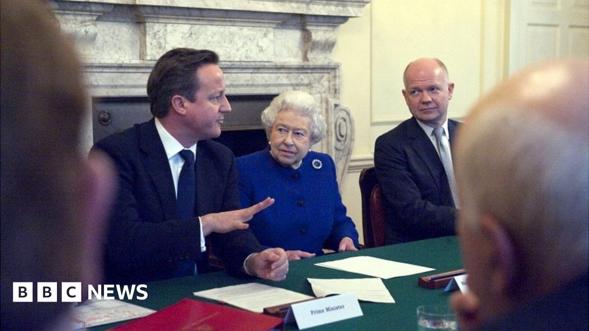 UK to name part of Antarctica Queen Elizabeth Land - BBC News