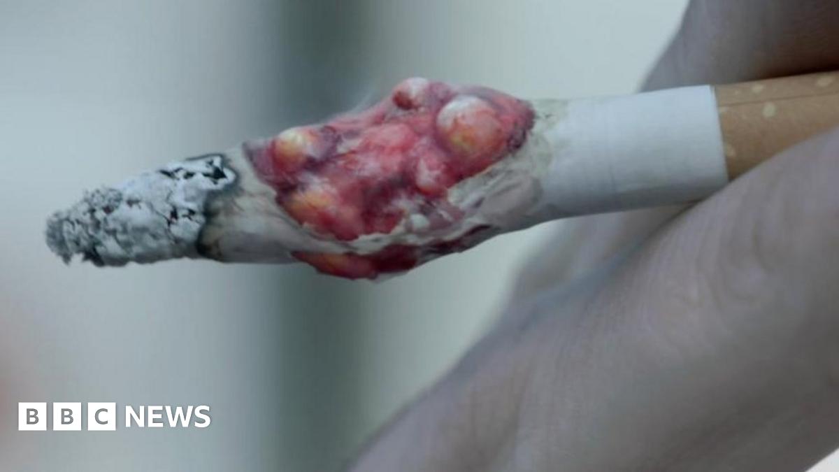 Graphic anti-smoking ad launched - BBC News