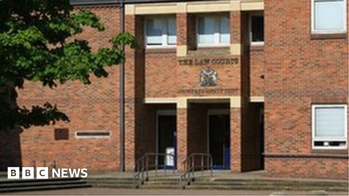 Former Hunstanton teacher John Redman jailed for sex offences - BBC News