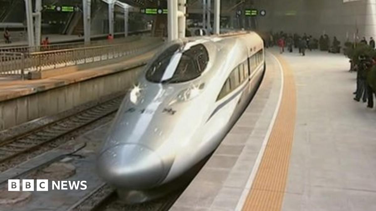 China opens world's longest high-speed rail route - BBC News
