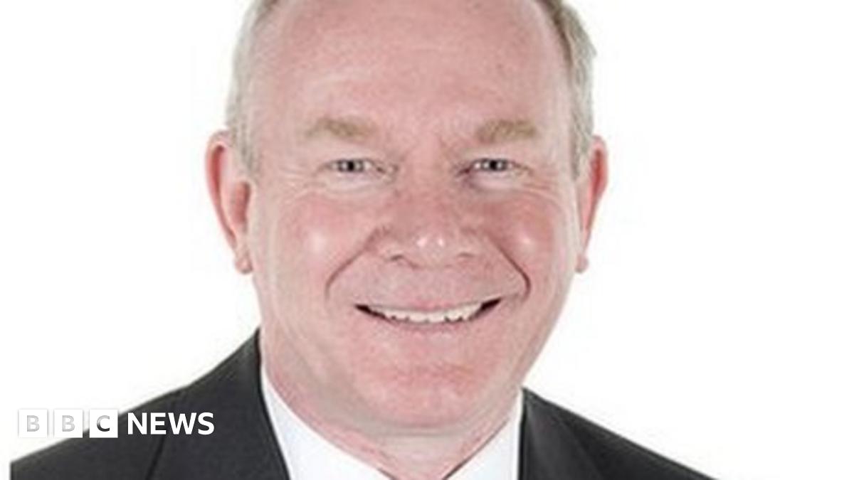 Sinn Fein's Martin McGuinness resigns as Mid-Ulster MP - BBC News