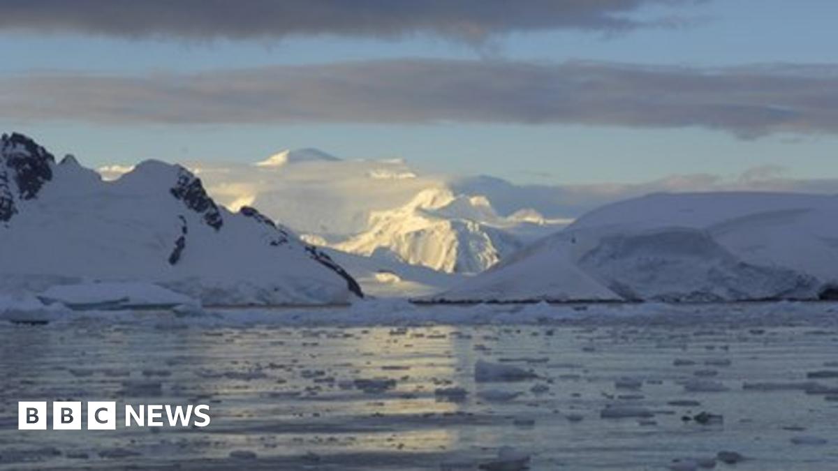 Stroud MP Neil Carmichael begins trip to Antarctic - BBC News