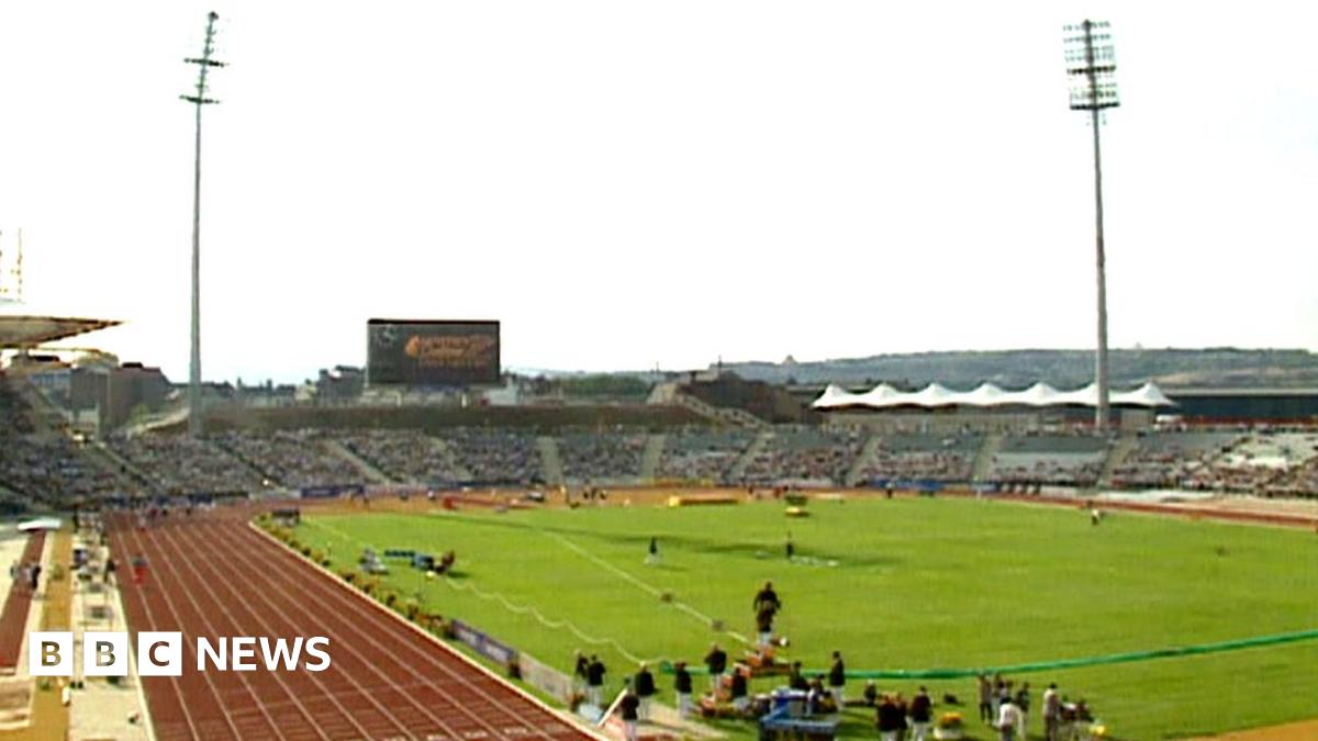 Jessica Ennis's Don Valley Stadium could face closure - BBC News
