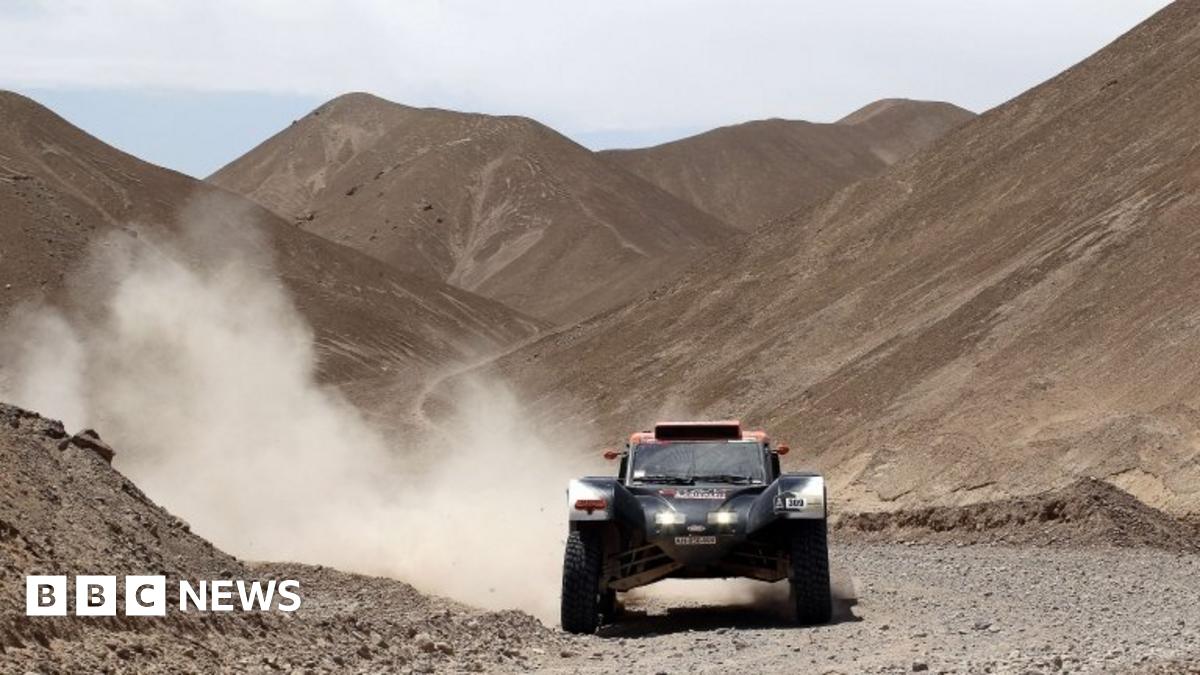 Two killed in Dakar rally crash involving British team - BBC News