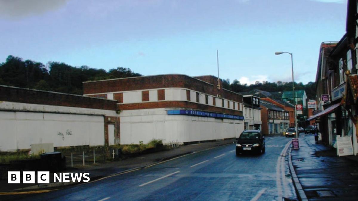 Caterham's Rose and Young site may get shops and homes - BBC News