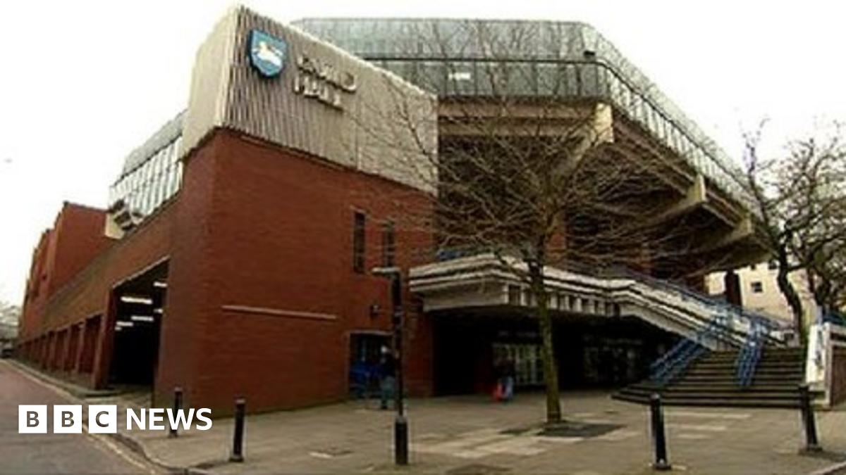 Preston Guild Hall sold to businessman Simon Rigby - BBC News