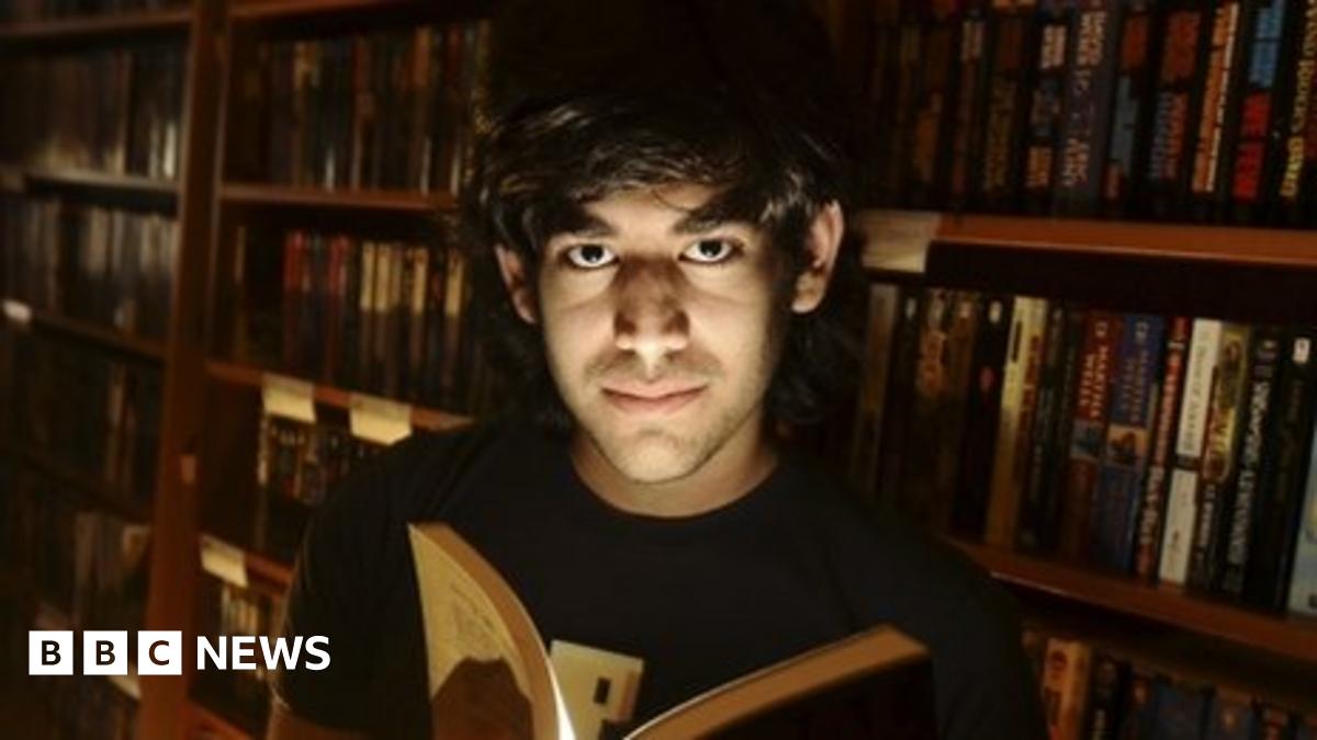 Aaron Swartz investigation ordered by MIT - BBC News