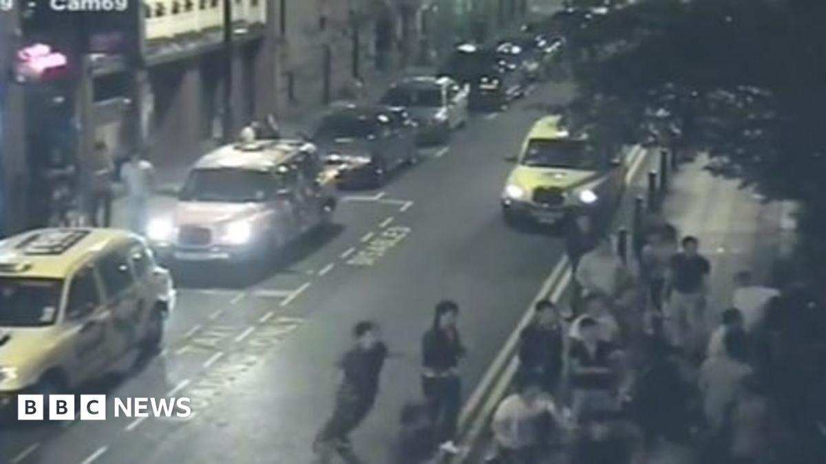Manchester Chinatown fight: Twelve men sentenced - BBC News