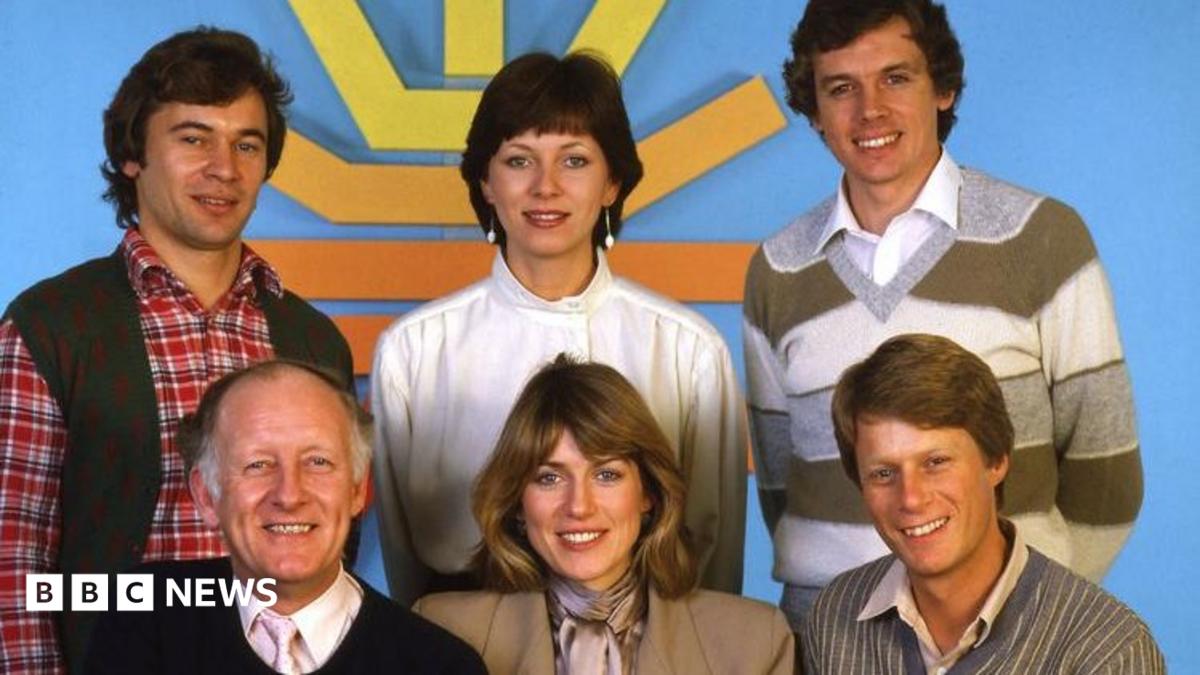 BBC Breakfast celebrates 30 years - BBC News