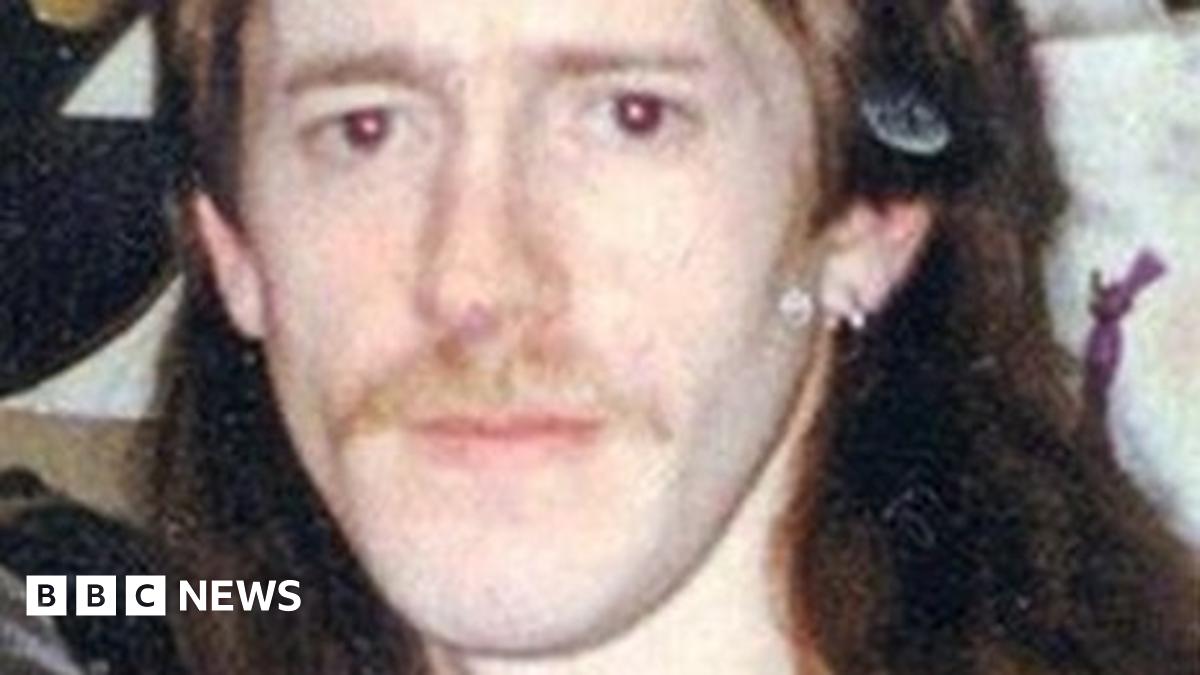 New probe into 1999 murder of Steven Brown in Tranent - BBC News