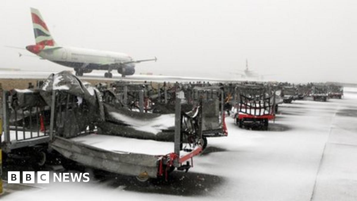 Heathrow cancels flights and transport is delayed by snow - BBC News