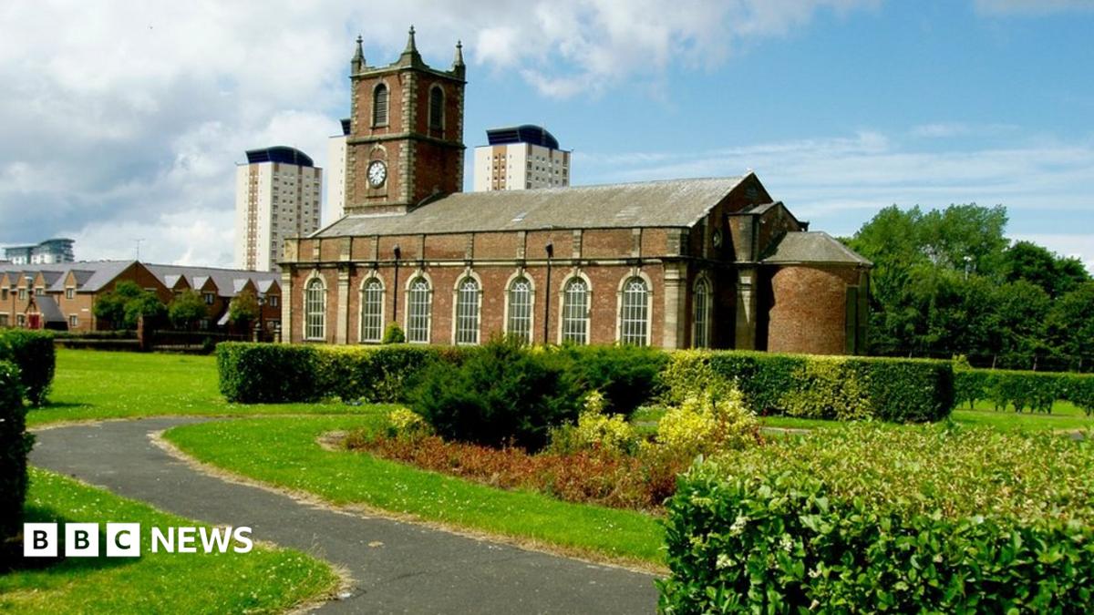 Sunderland church transformed into Canny Space gallery - BBC News
