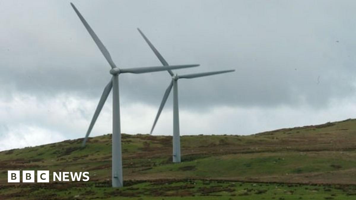 Work to start on £7.5m Heysham South wind farm - BBC News