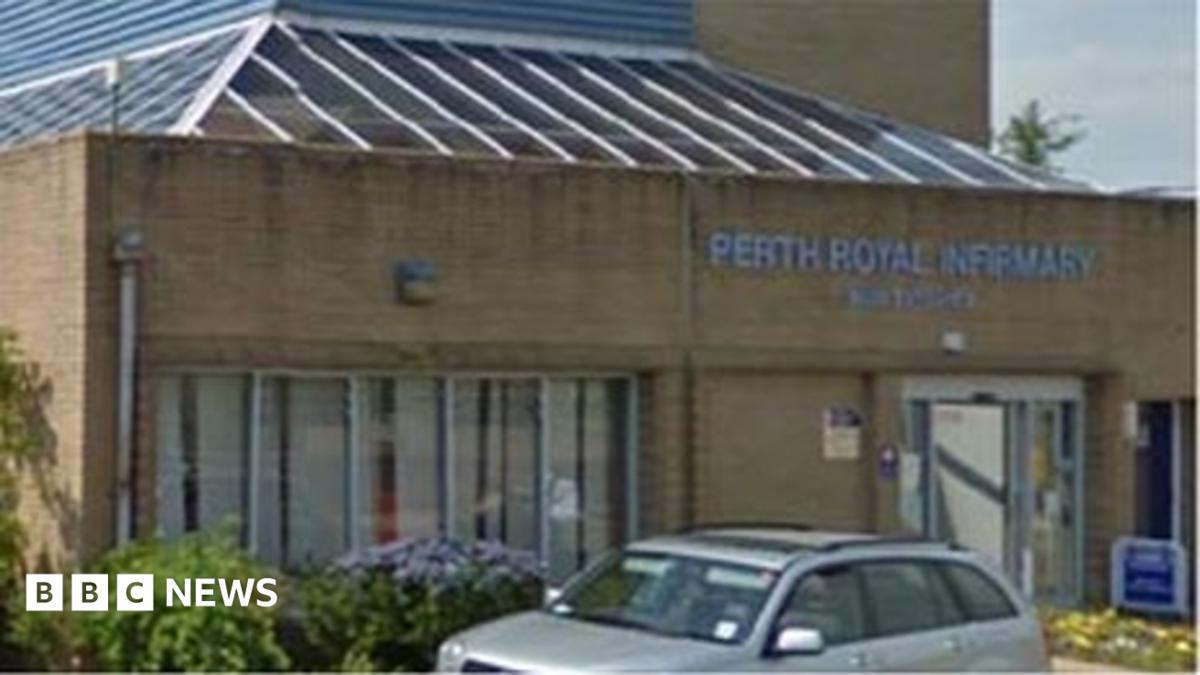 Two inmates die in custody on same day in Scotland - BBC News