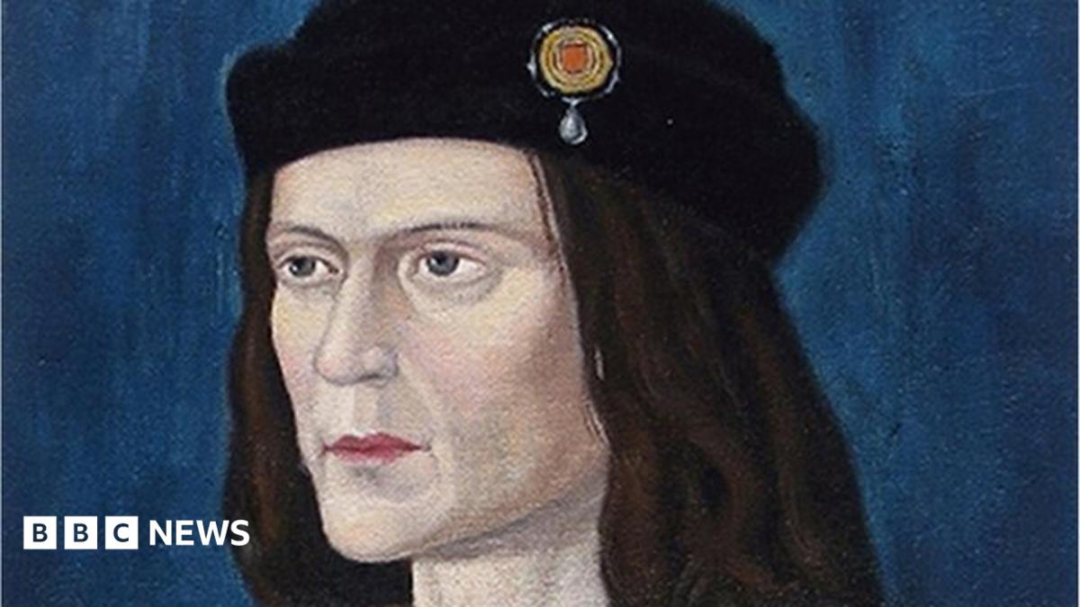 Richard III dig: Mysteries remain over notorious king - BBC News