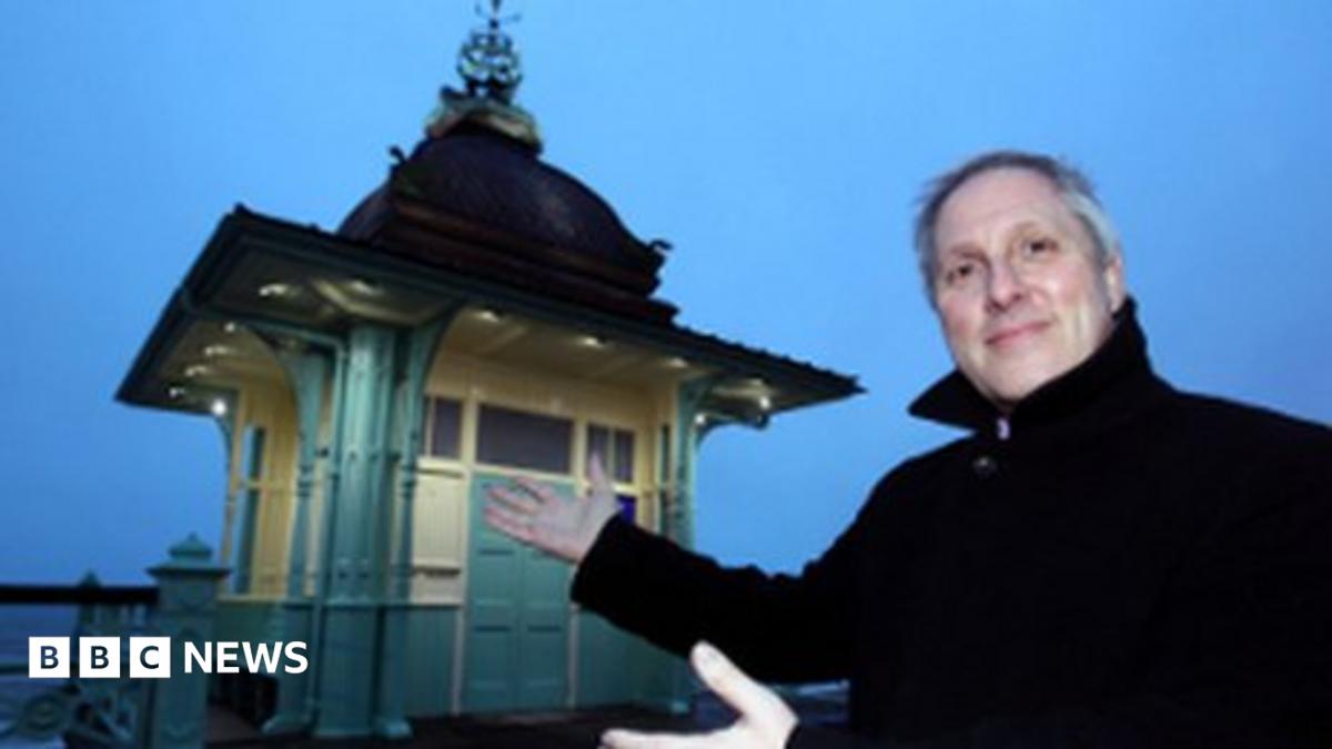 Brighton's Victorian Madeira lift revamped - BBC News