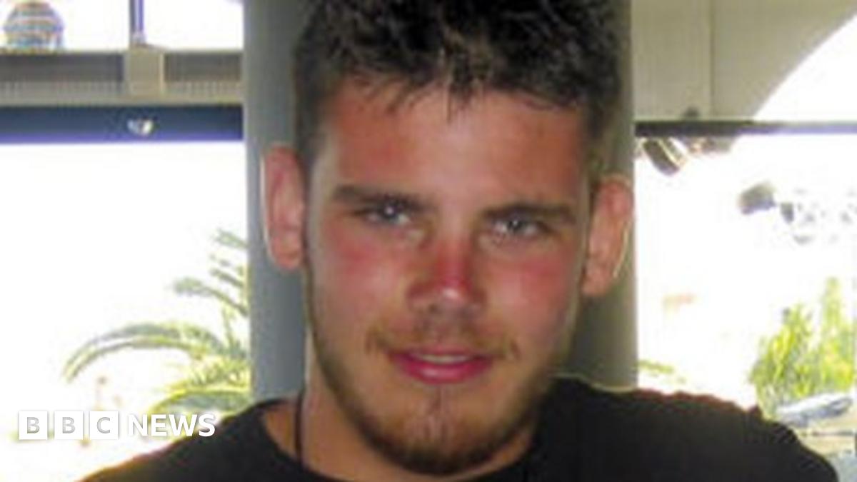 Marc Williams death: Parents appeal to find hit-and-run driver - BBC News
