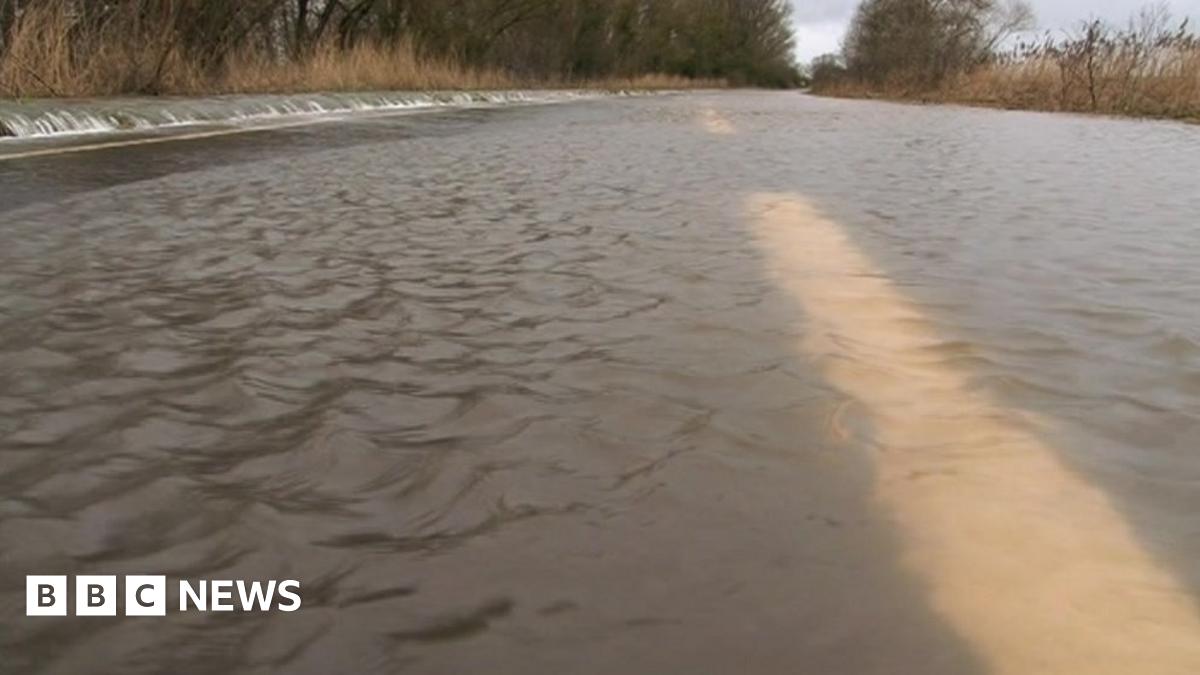 Exeter flood defence improvement works to start in 2014 - BBC News