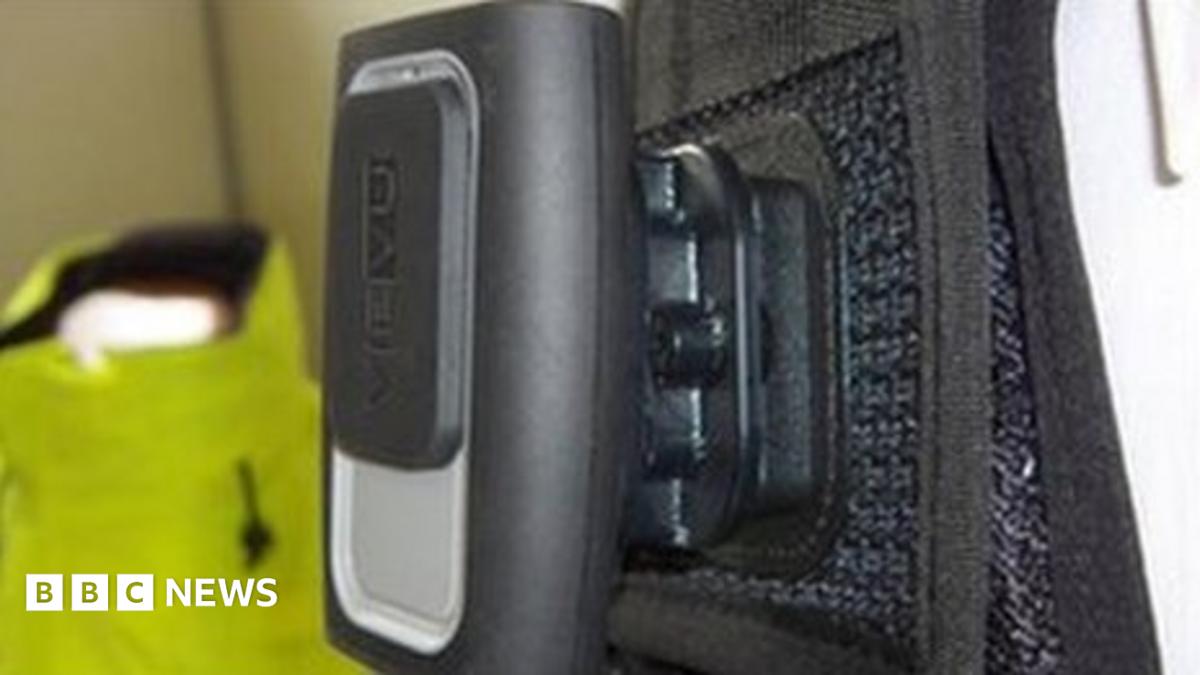 Litter officers in Stoke-on-Trent trial body cameras - BBC News