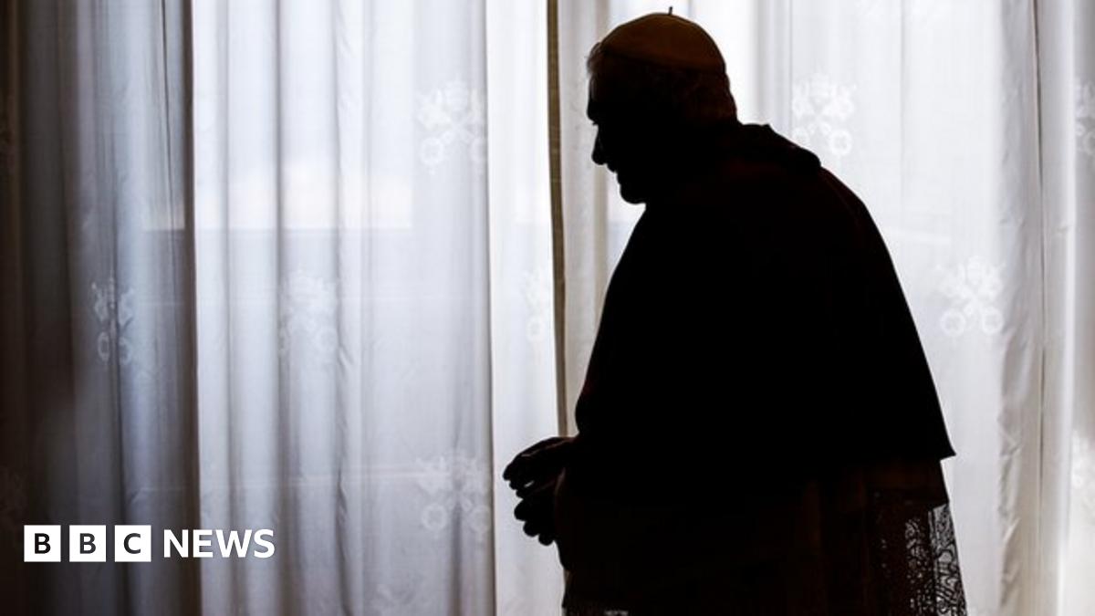 The Pope: Journey from liberal to conservative - BBC News