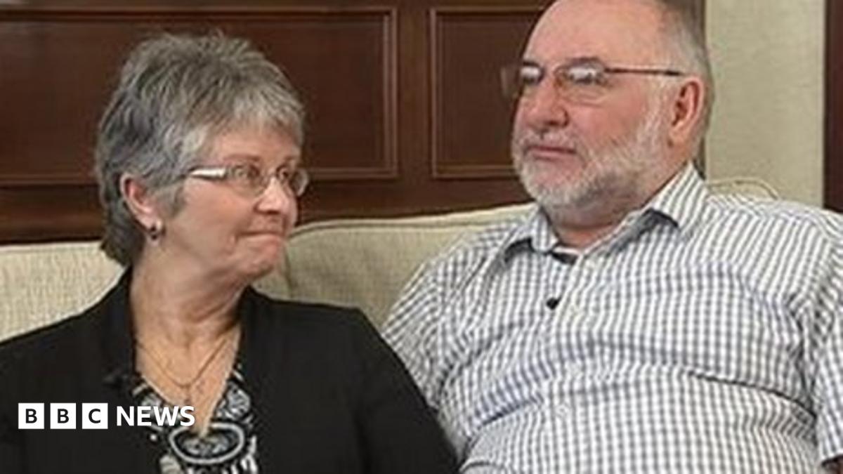 Philippa Reynolds: Family speaks of pride for dead PSNI officer - BBC News