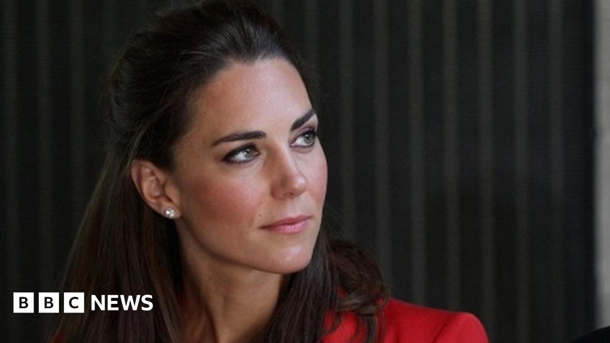 Kate photos: Chi says photos 'not scandalous' - BBC News