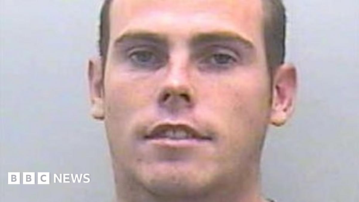 Christopher Ayre jailed for 'horror movie' glass attack - BBC News