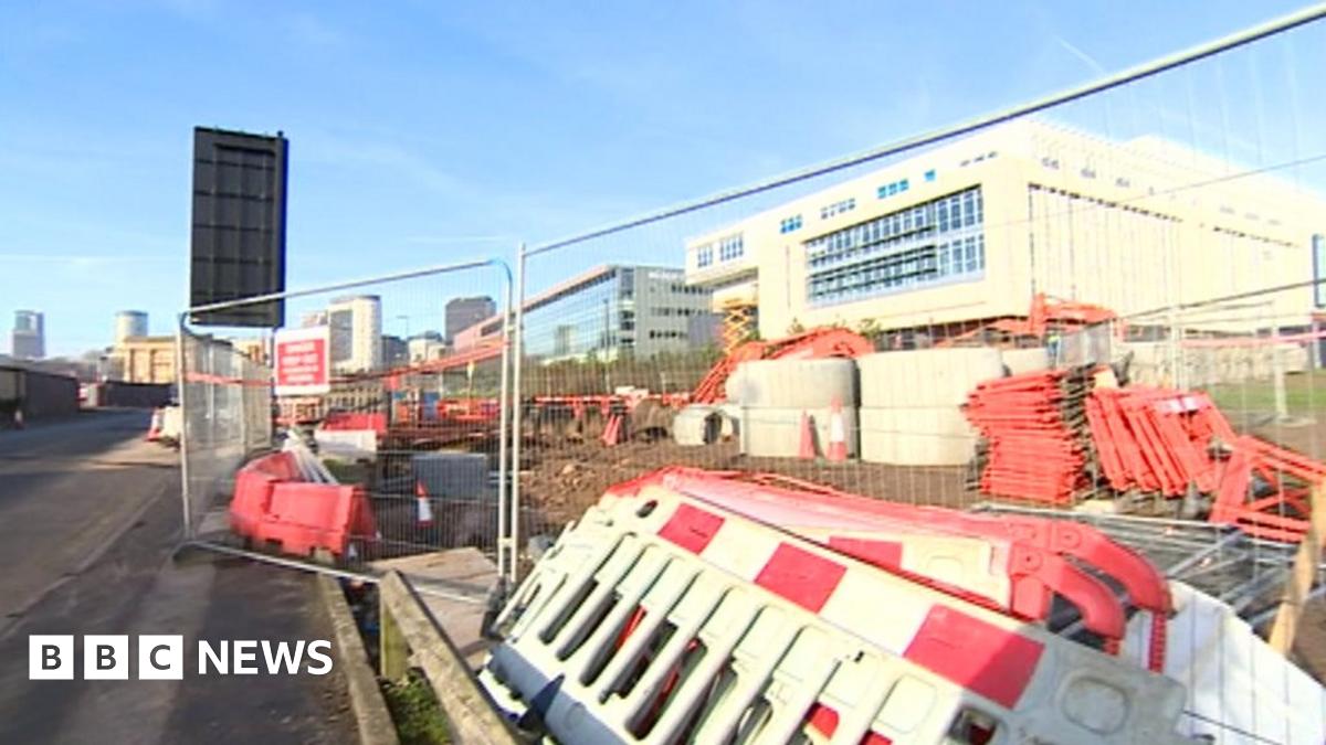 Perry Barr campus closure plans fought - BBC News