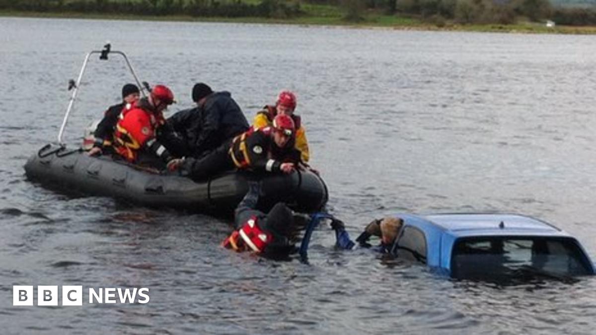 Fermanagh flood training exercise takes place - BBC News