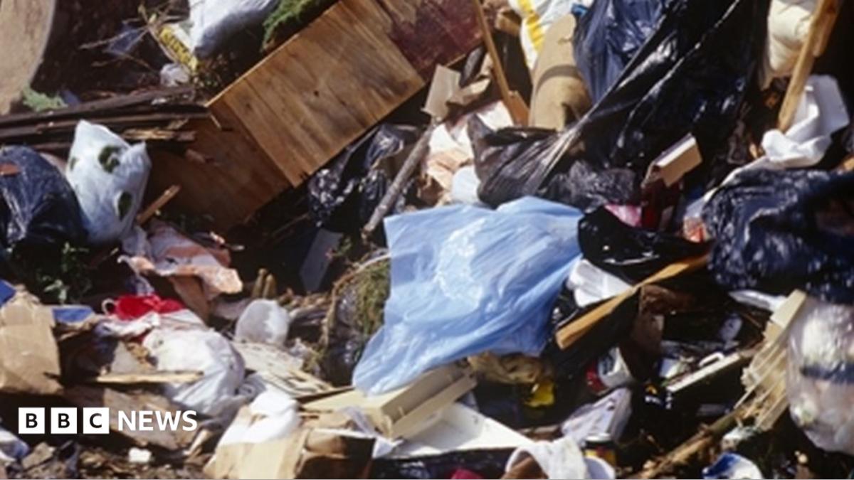 Smell from Yorwaste Harewood Whin landfill site - BBC News