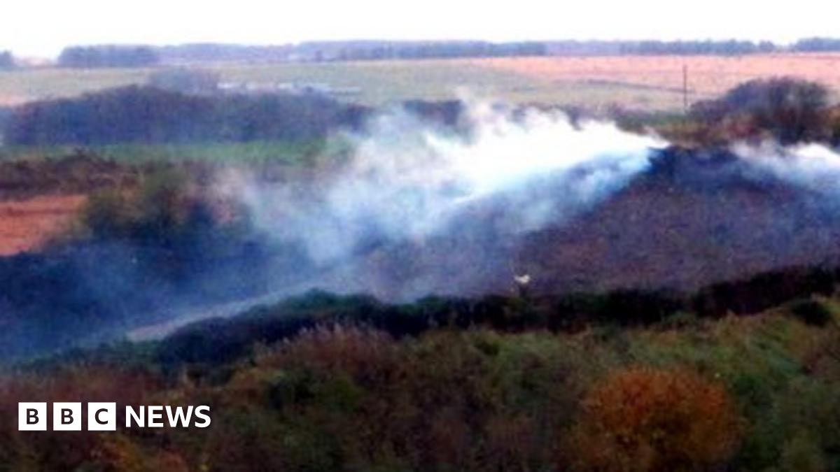 Public meeting over Keenan wood chip fire in New Deer - BBC News