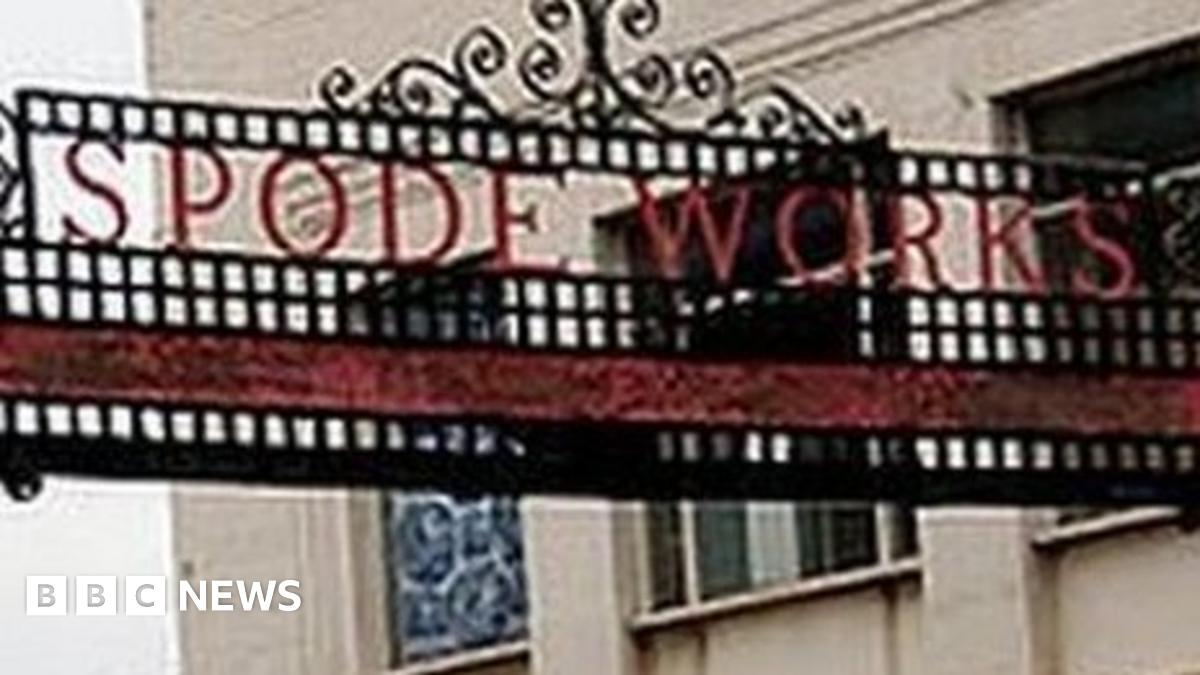 Spode facade work uncovers more problems - BBC News