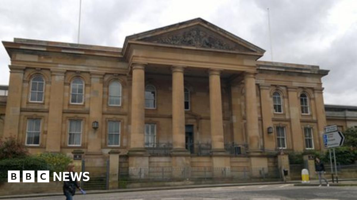 Tayside officer on trial over baton assault charge - BBC News